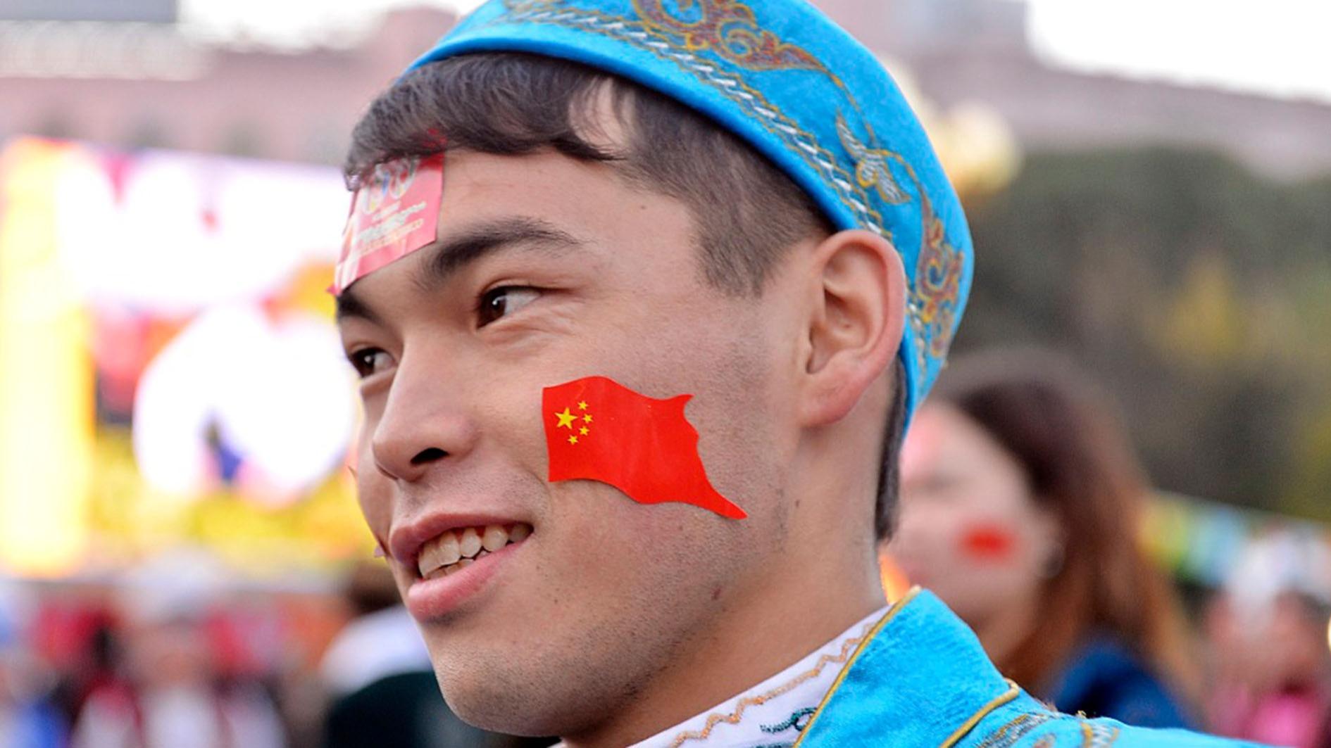 Xinjiang willing to cooperate on anti-terrorism with China's neighbors ...
