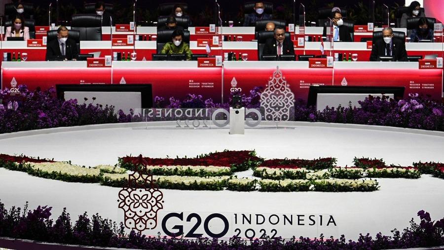 G20 leaders pledge to support faster recovery of poor economies from ...