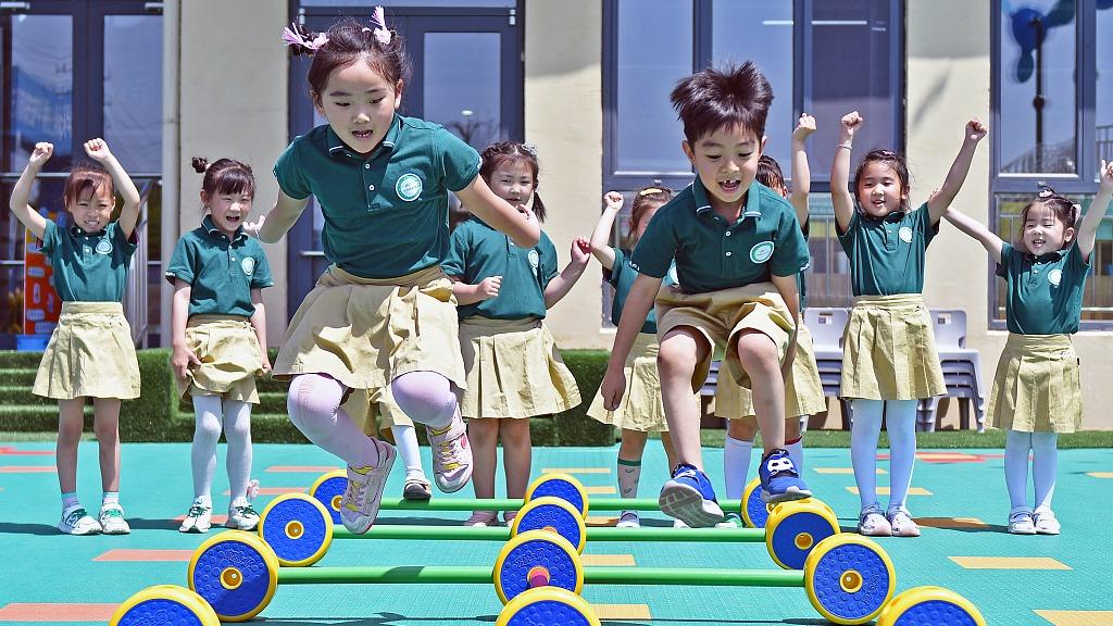 Xi stresses efforts to promote children's healthy, all-round ...