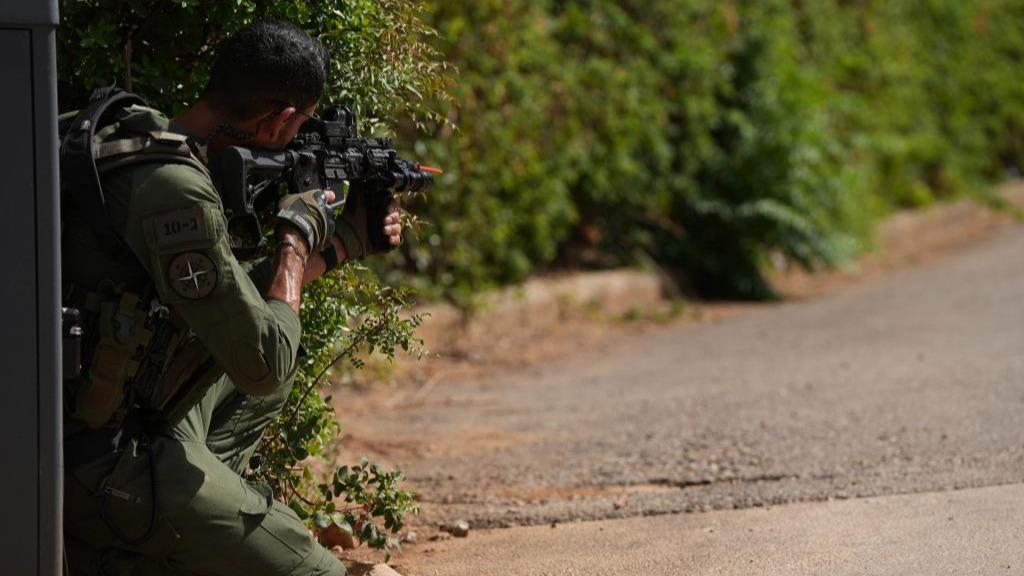 Israeli army approves plans for offensive against Lebanon's Hezbollah ...