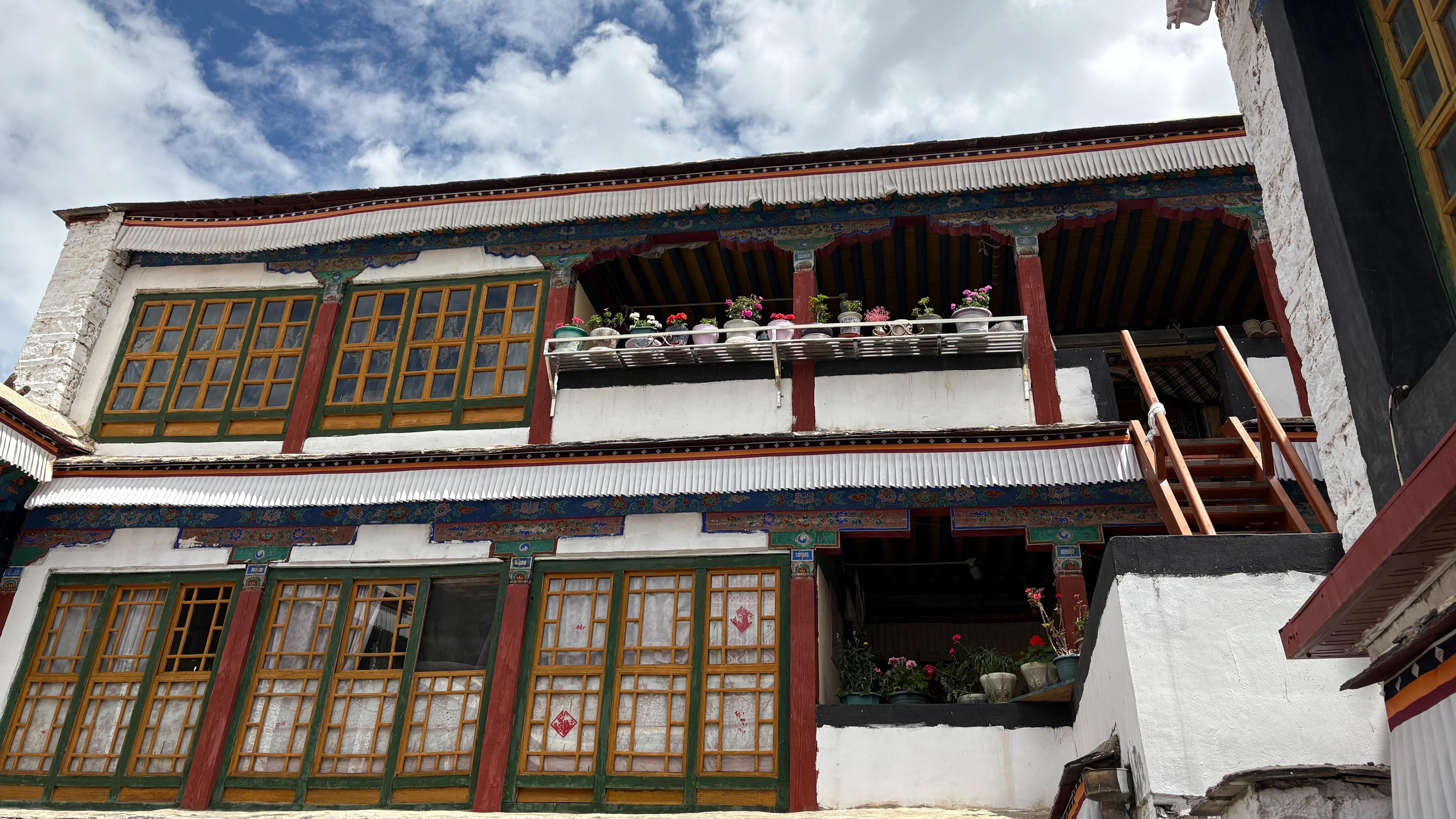 Glorious 60 Years • Our Homeland | Qusu Courtyard: Living in unity and ...