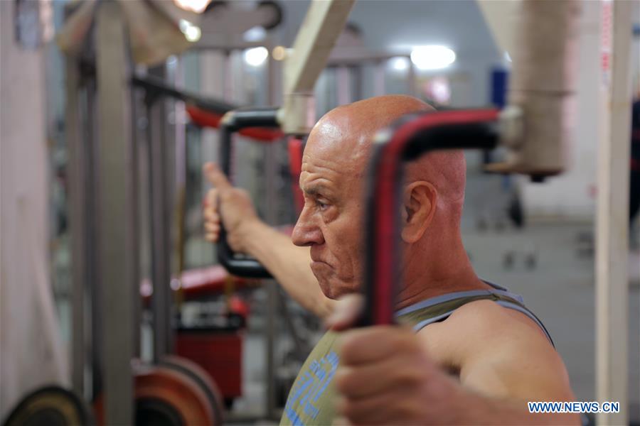 80-year-old Egyptian bodybuilder amazes younger gym mates - CCTV News ...