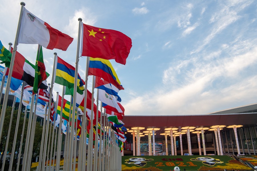Experts speak highly of China's opening up wider to world_英语频道_央视网(cctv ...