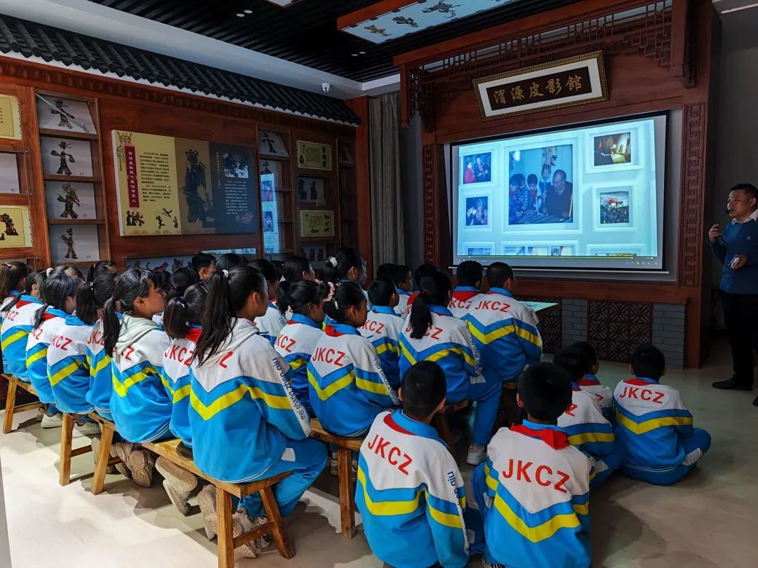 王同学的“红色研学”日记_先锋文汇_共产党员网